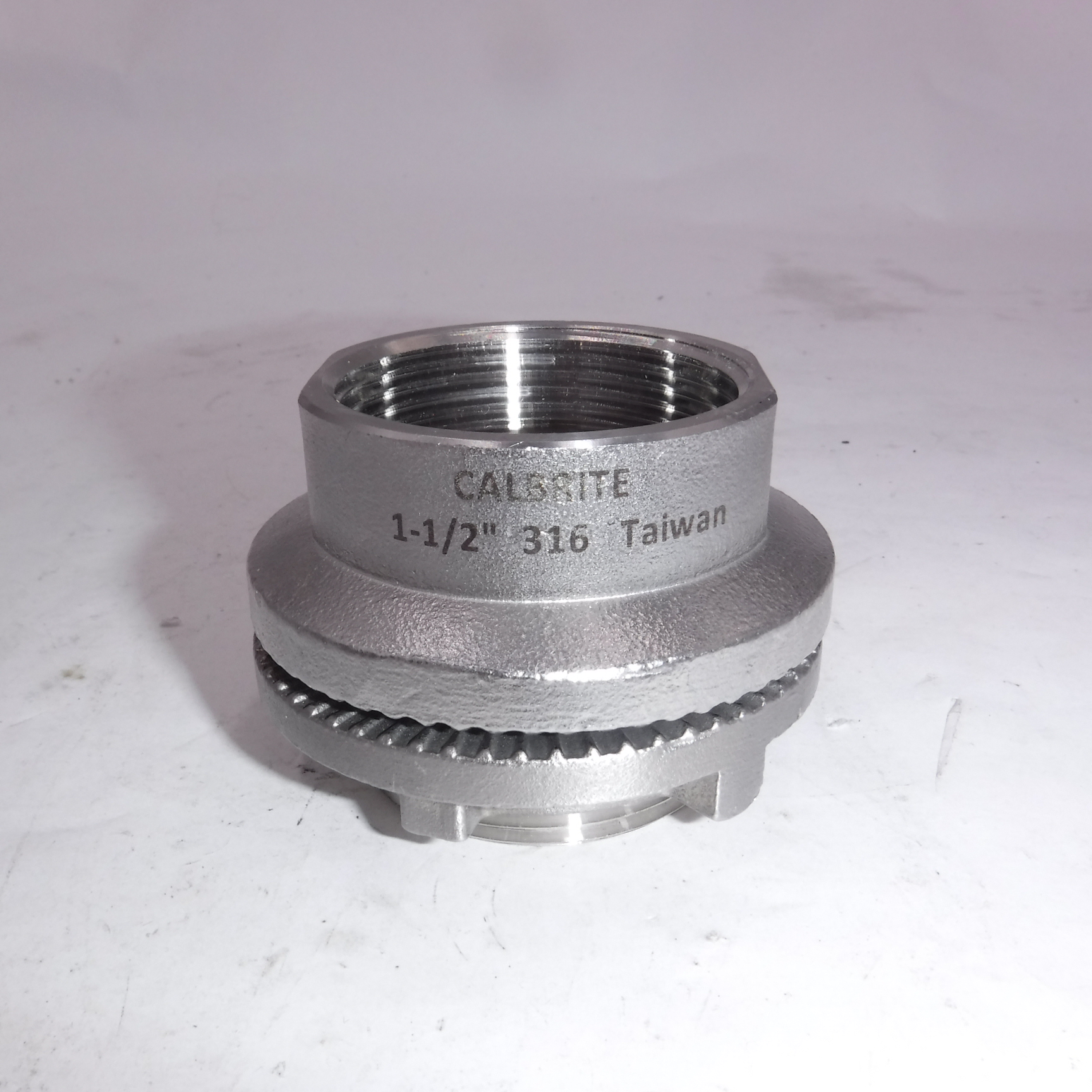 1-1/2" Calbrite Rigid Stainless Steel Terminator Hub for Conduit ...
