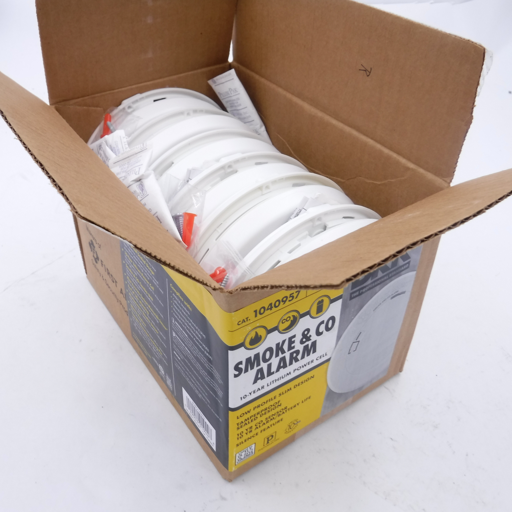 6 pk BRK 1040957 Battery-Powered Photoelectric Smoke & Carbon Monoxide ...