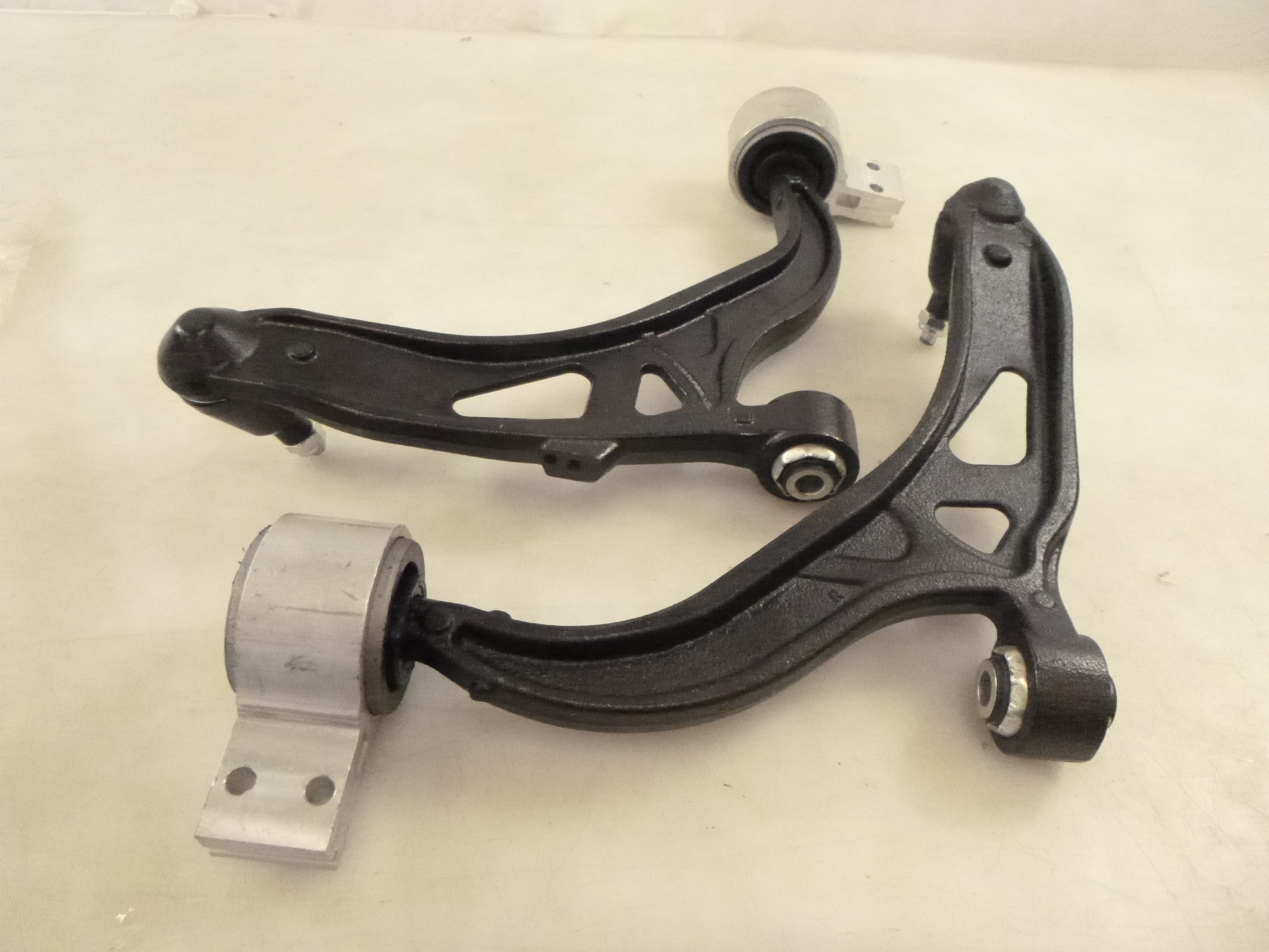 Set Of Front Lower Control Arms w/ Ball Joint for 2011-2019 Ford ...