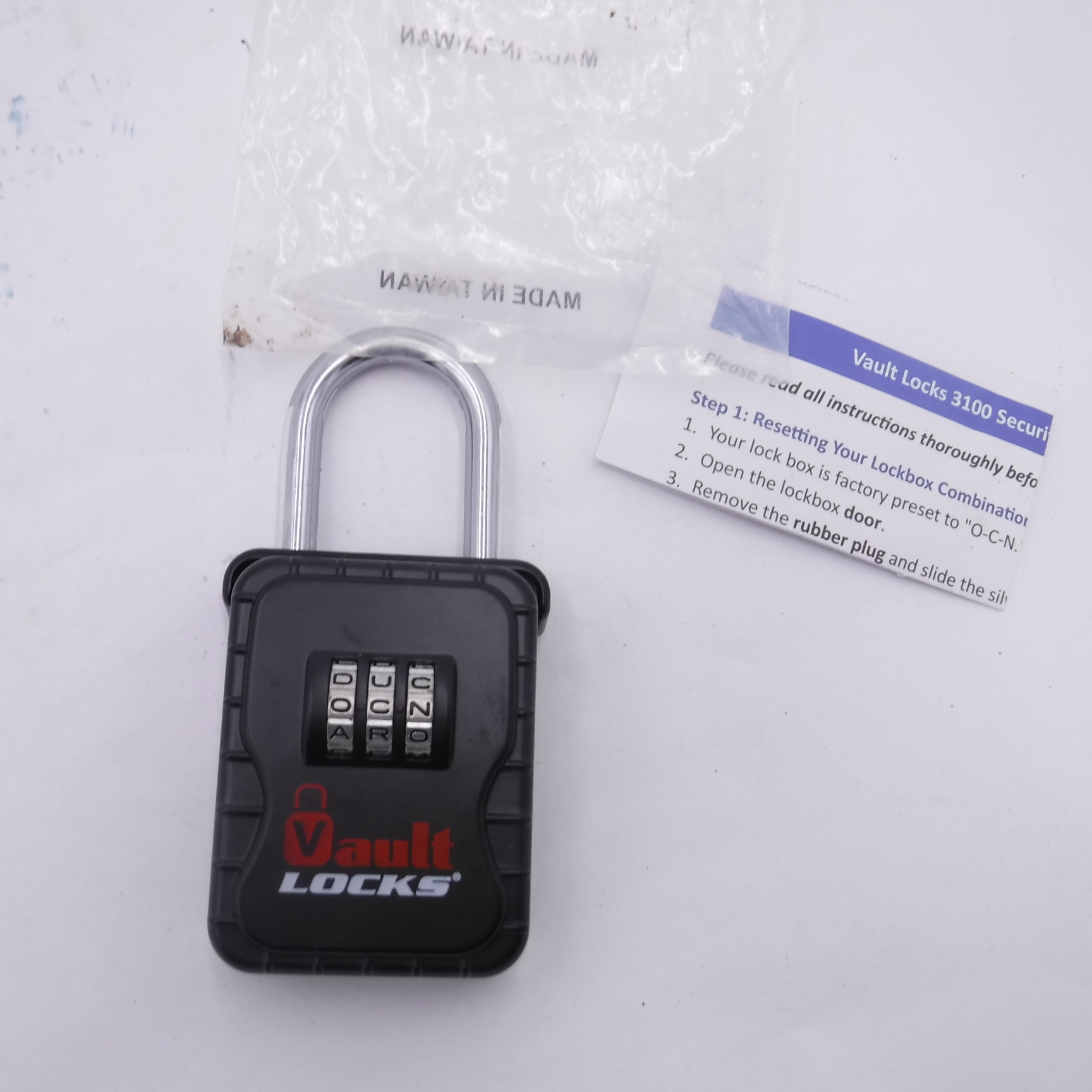 Vault Locks 3100 Lockbox Hide A Key Hanging Realtor Lock Box 3 Digit ...