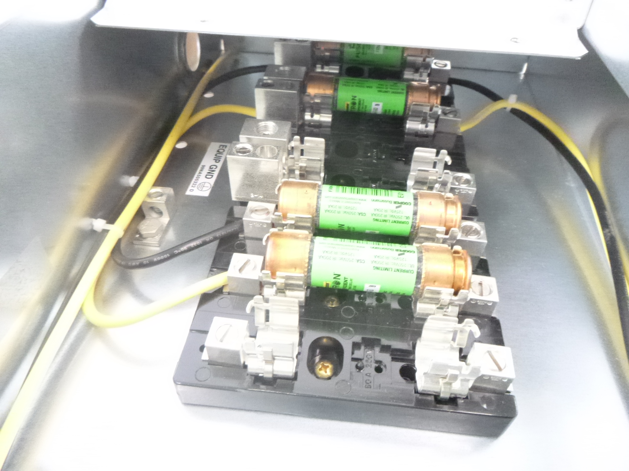 Carrier CRSINGLE040A00 Single Point Box Kit 208V for Multiple Carrier ...