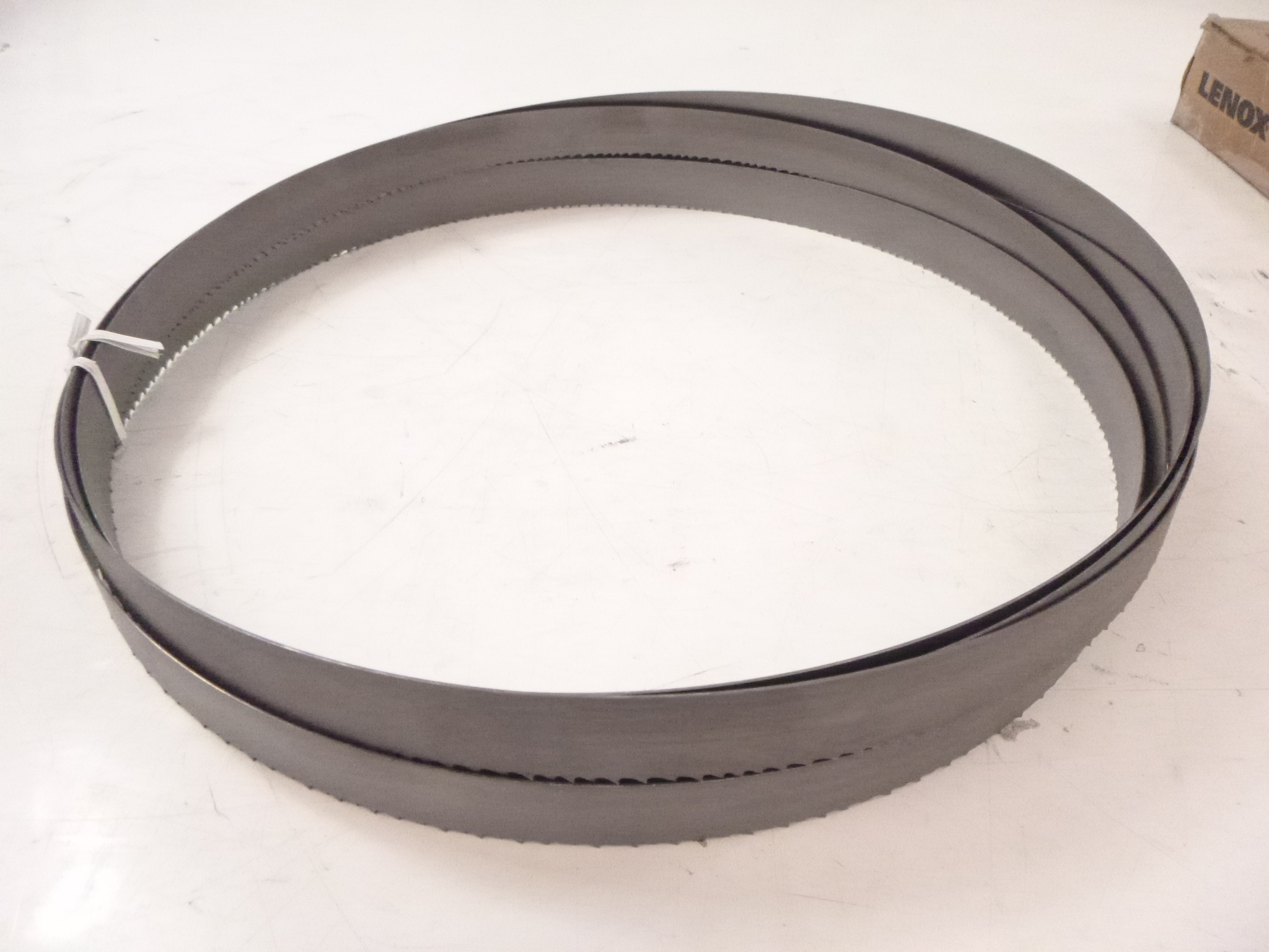 LENOX 50130194 Bandsaw Blade 19' x 6' Long x 1″ Wide x 0.0350″ Thick, 4 ...