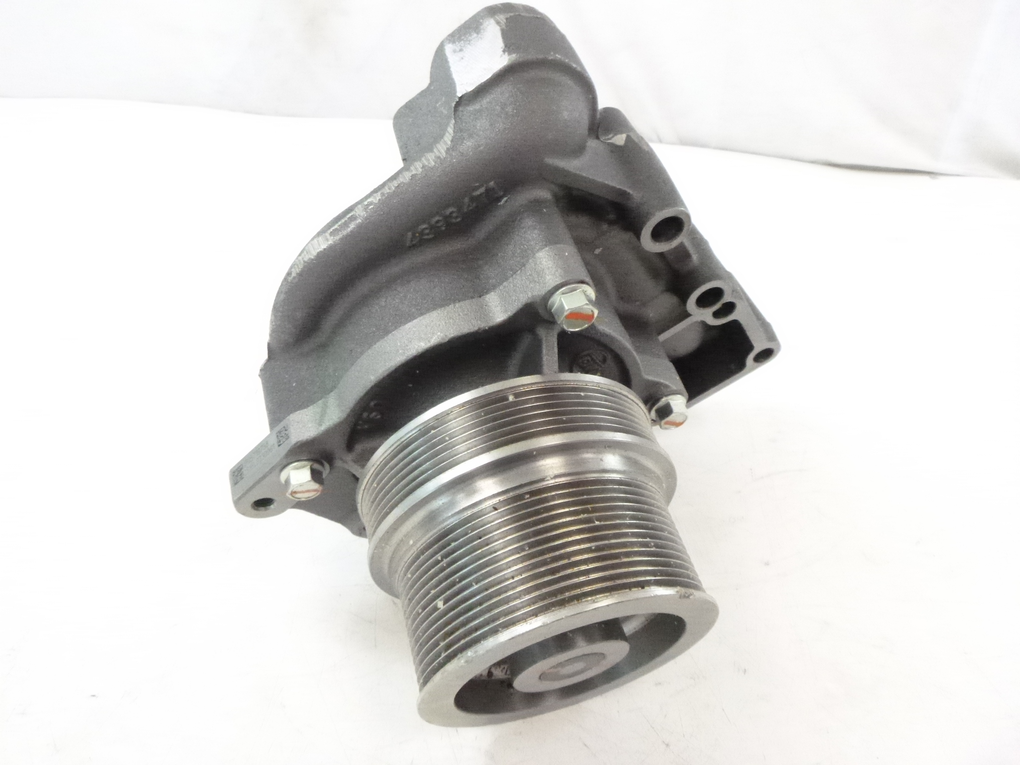 OEM Genuine Cummins Water Pump 5719758 4393471 See Desc - OneClick ...