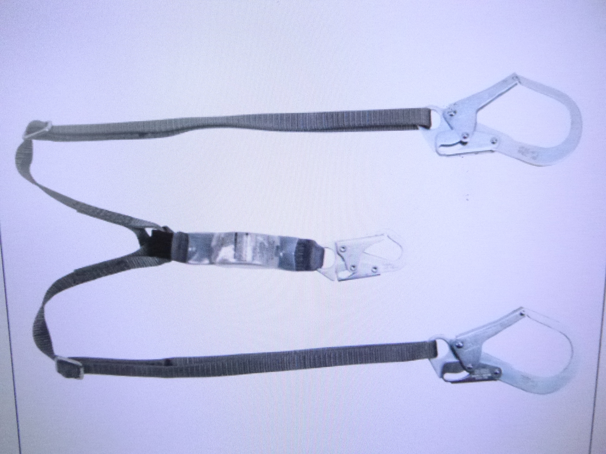 MSA V-Series Standard Twin Leg Adjustable Energy Absorbing 6' Lanyard ...