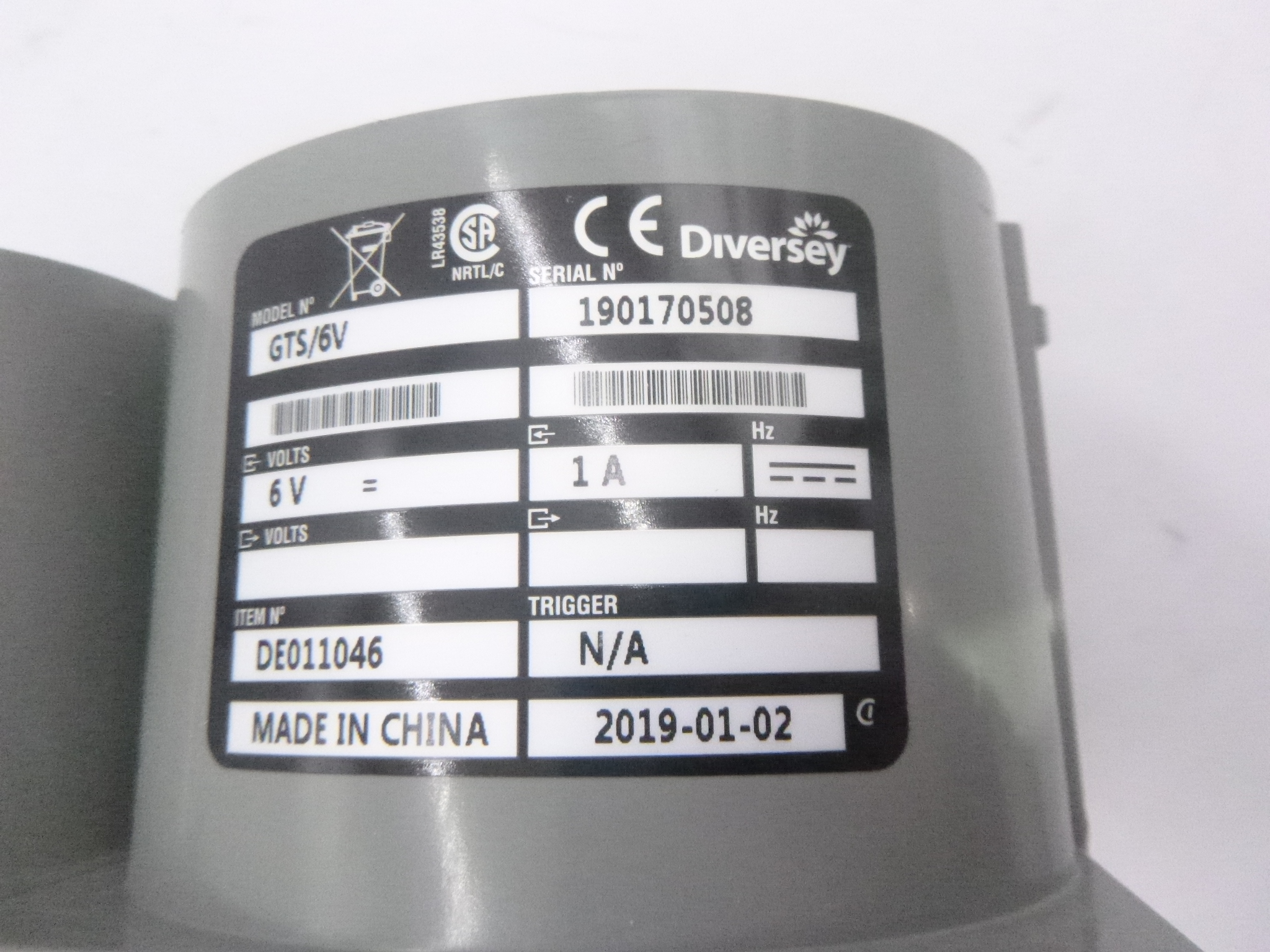 Diversey Single Shot Pneumatic Dosing System Chemical Dispenser ...