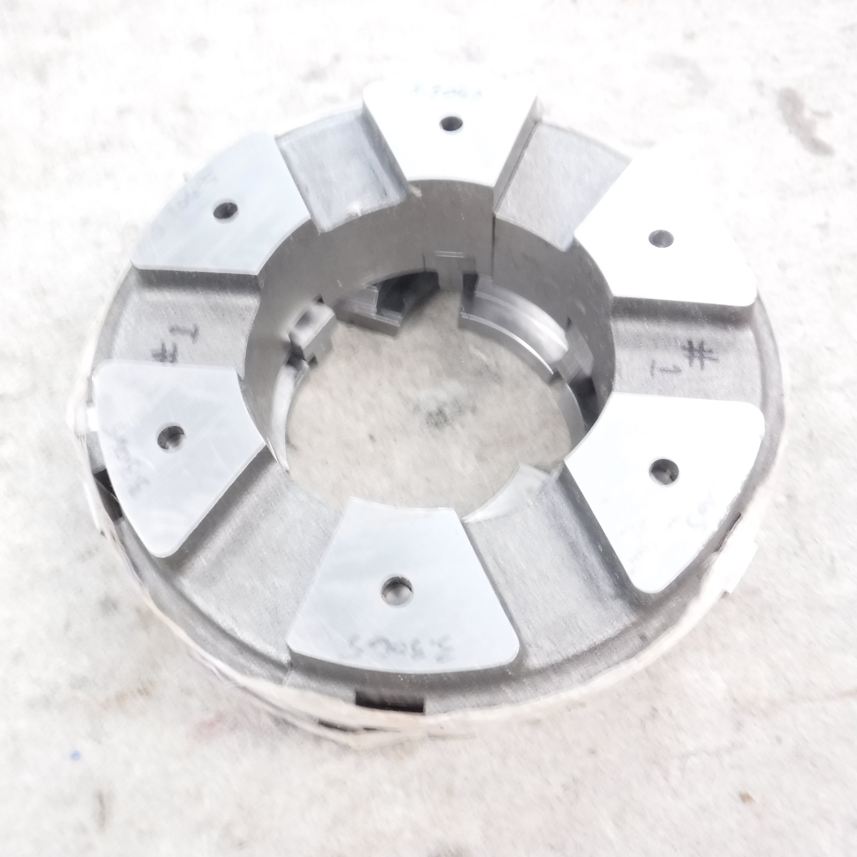 10.5" Kingsbury Thrust Bearing Base w/Thrust Bearing Shoes 366043-001 ...