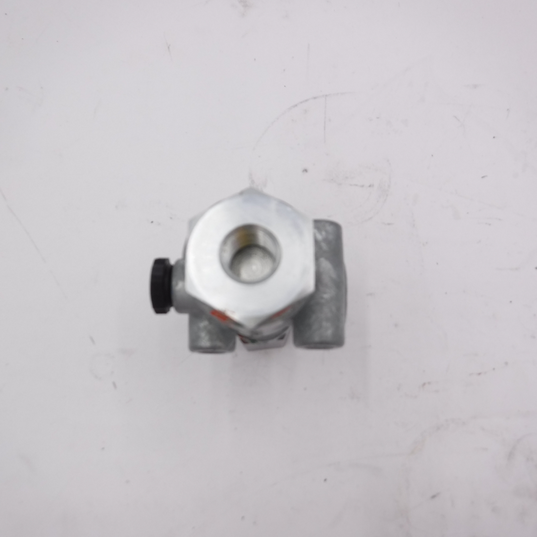 Genuine Bendix Trailer Brake Control Valve 108769N - OneClick Warehouse