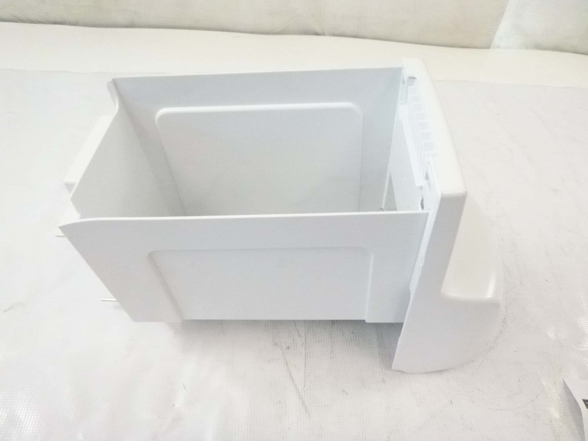 Genuine OEM Fridgidaire 5304522720 Refrigerator Ice Container ...