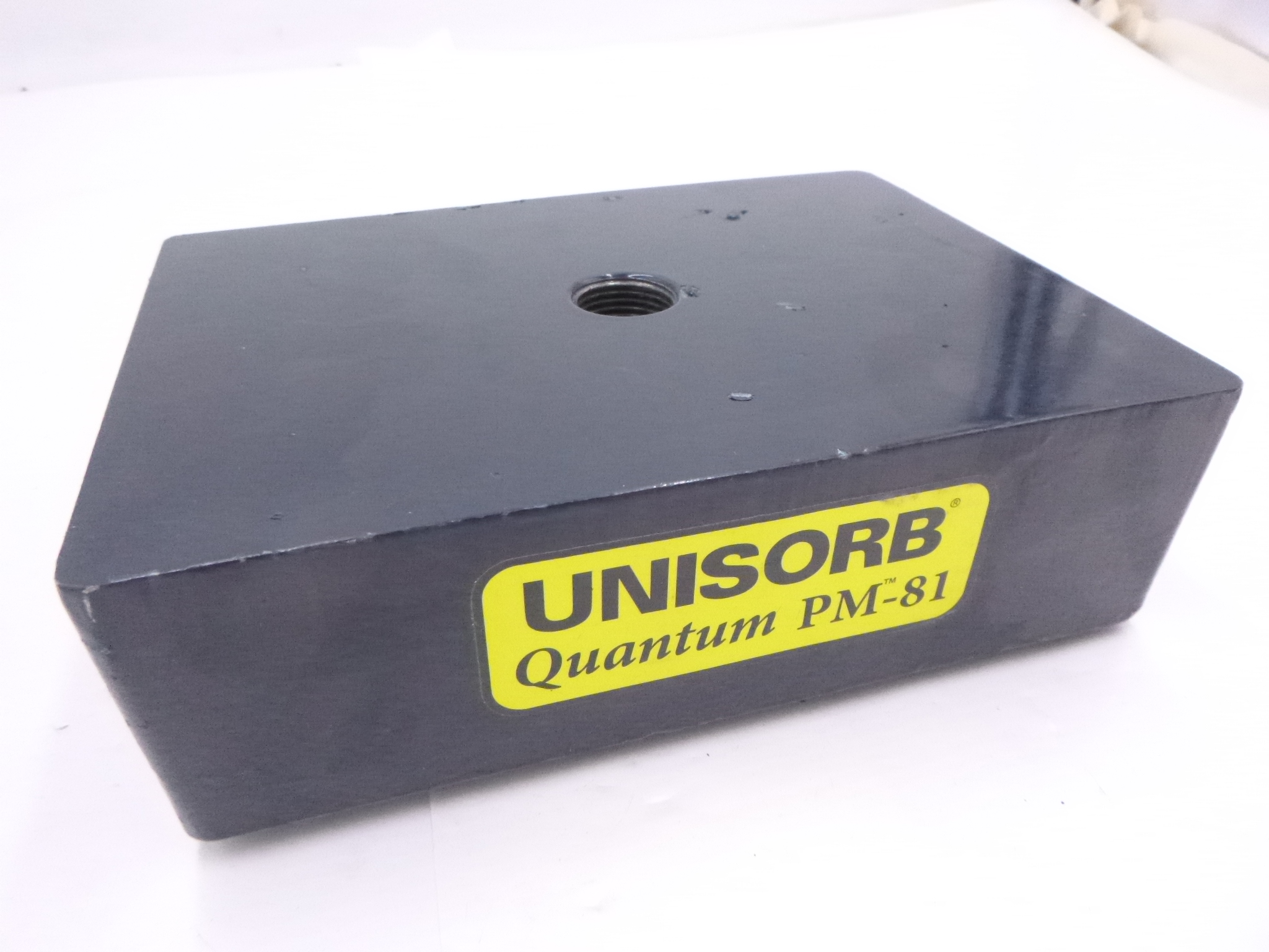 Unisorb 8" x 2.5" Quantum PM Heavy Duty Press Mount PM-81-M24(200)-N75 ...