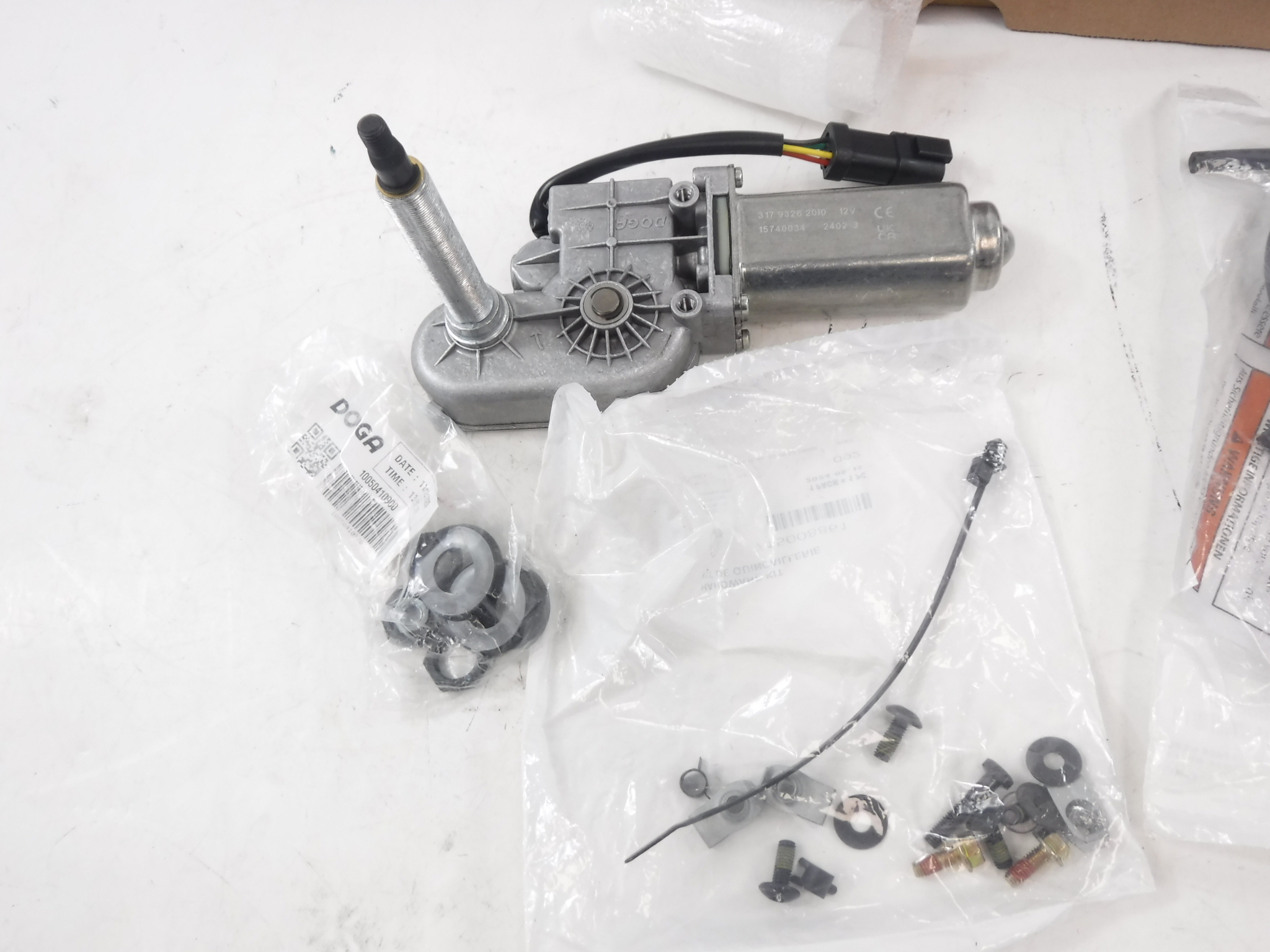 Genuine OEM Can-AM Windshield Wiper Motor & Washer Kit 715008855 SEE ...