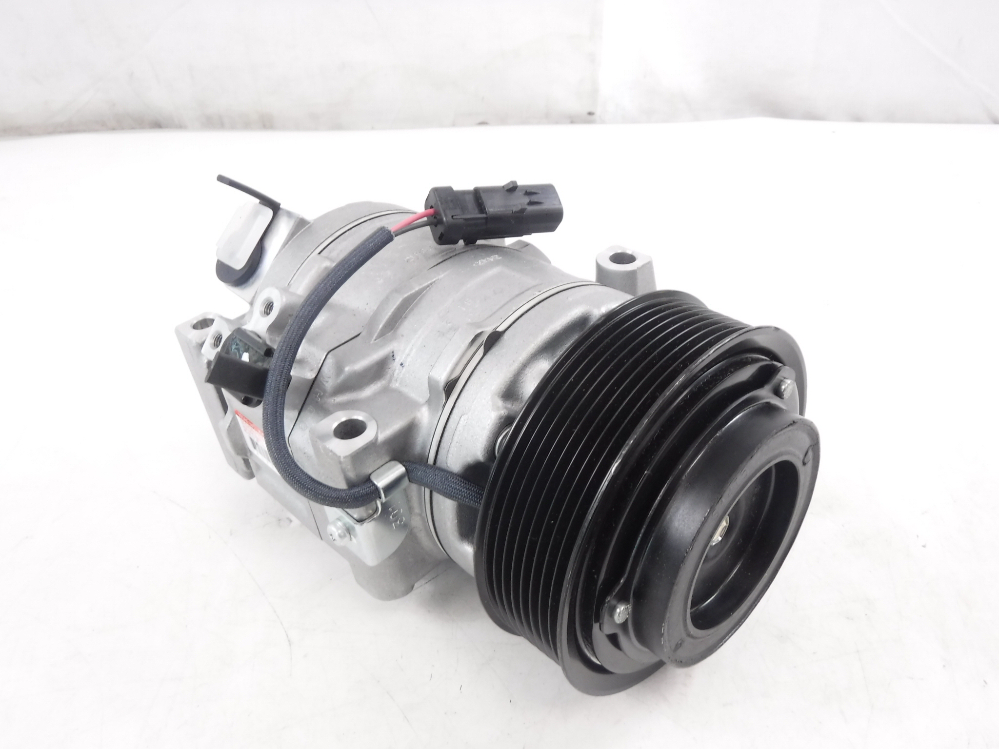 Genuine OEM John Deere A/C Compressor AL232180 For 260 P 310E 444 G 450 ...