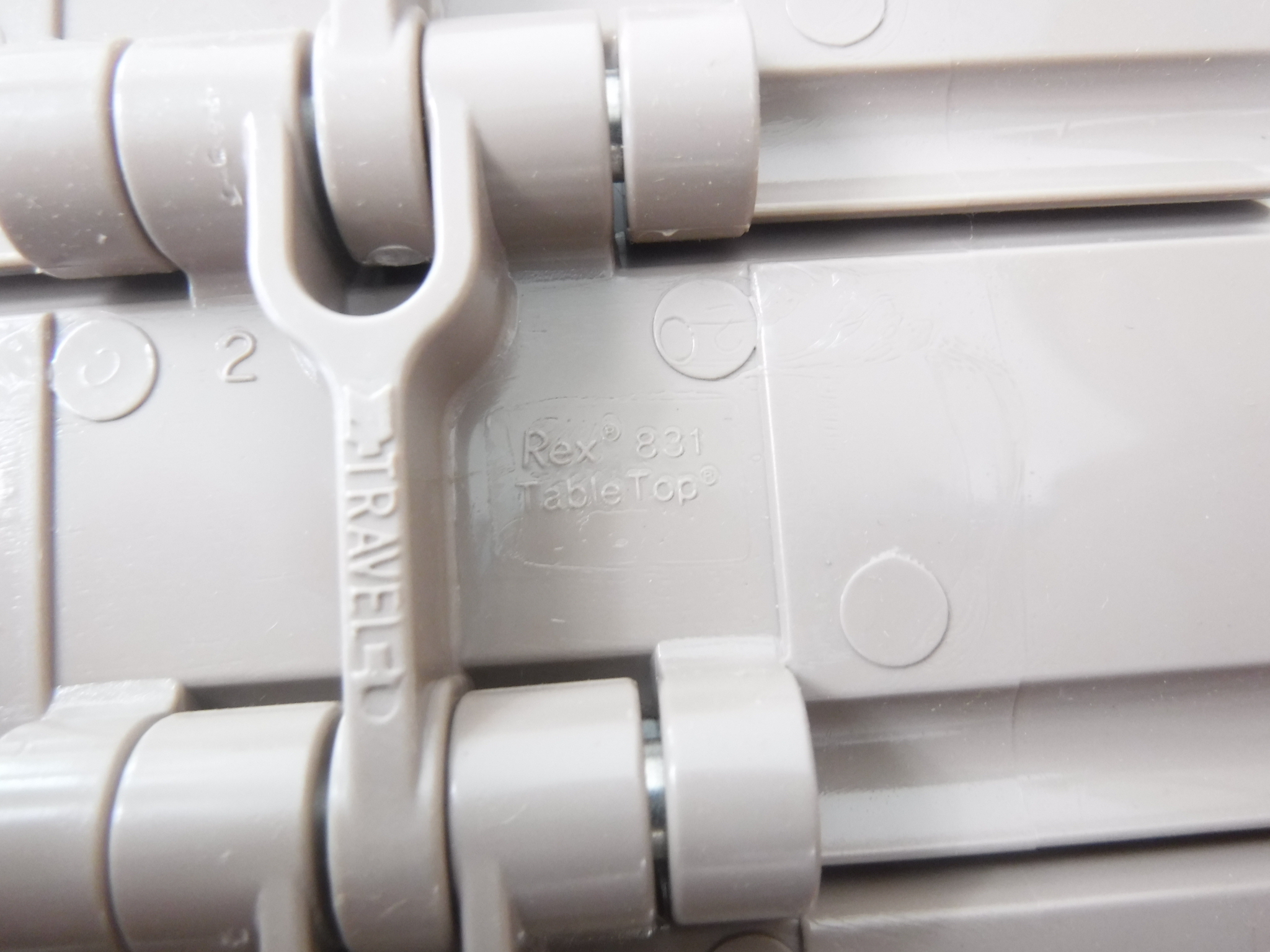 Rexnord 10'L x 4.5"W x 1.5"Pitch Tan Low Friction Table Top Chain ...