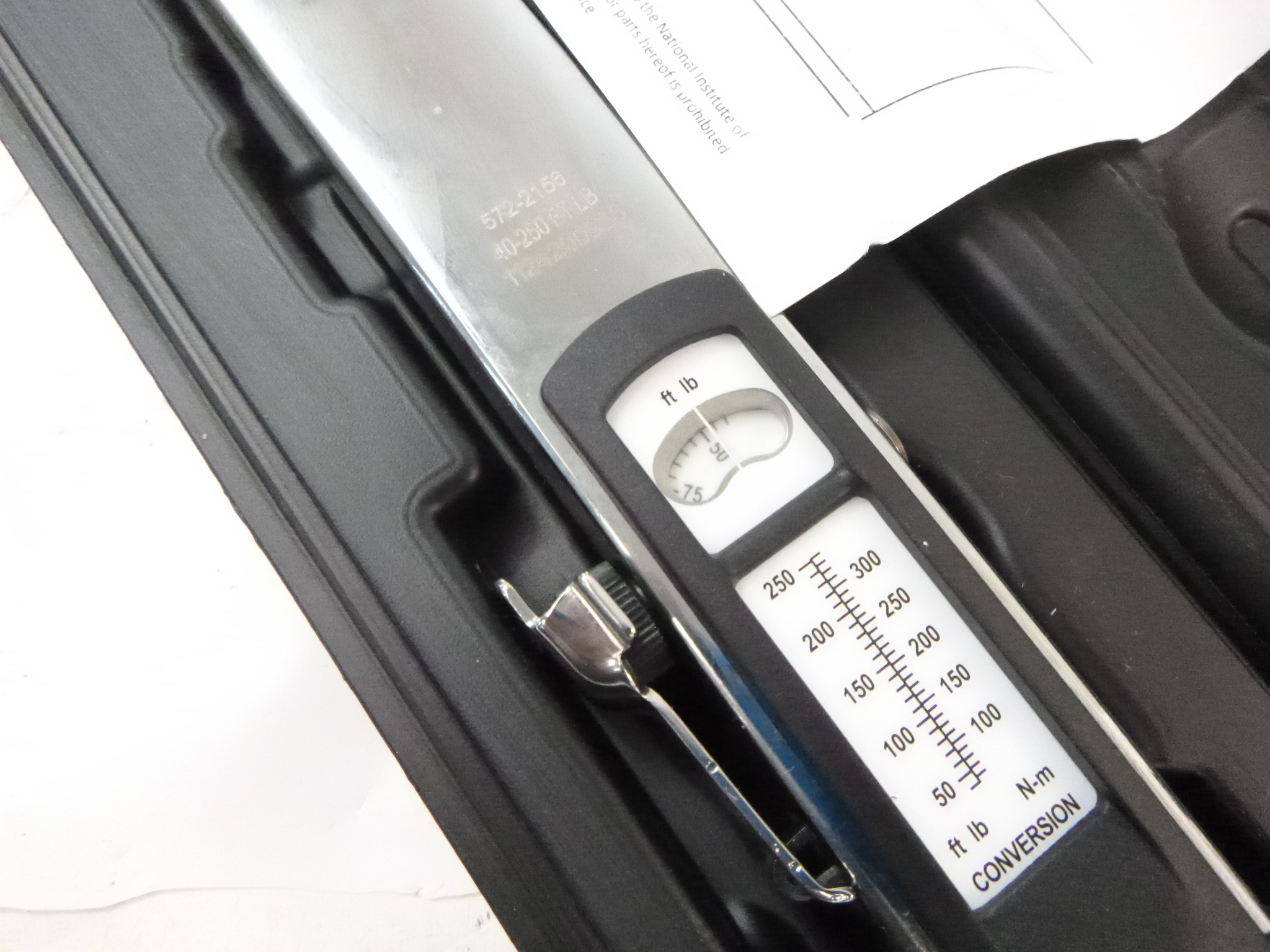 CAT 1/2" Drive Flex Head Split Beam Torque Wrench 40-250ft lb 572-2156 ...