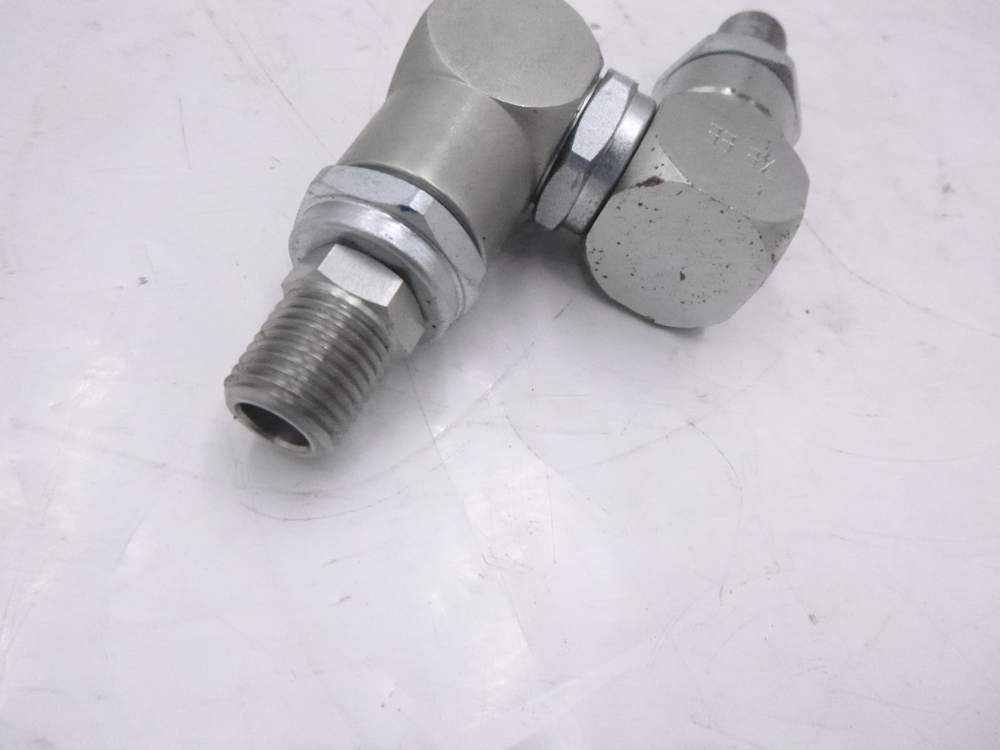 Lincoln Industrial 81387 High Pressure Swivel 1/2"-27 X 1/4" for Grease ...