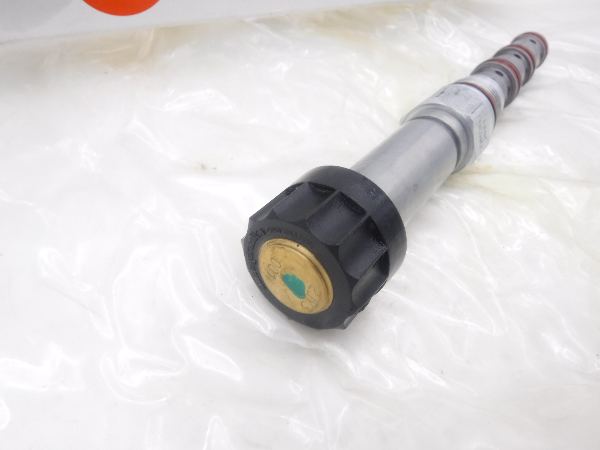 Sun Hydraulics 4 Way 2 Position 10 GPM Solenoid Operated Spool Valve ...